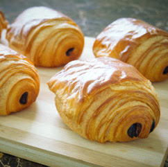 Bake-it-Yourself Frozen Classic Margarine Pain Au Chocolat (12 pcs ...